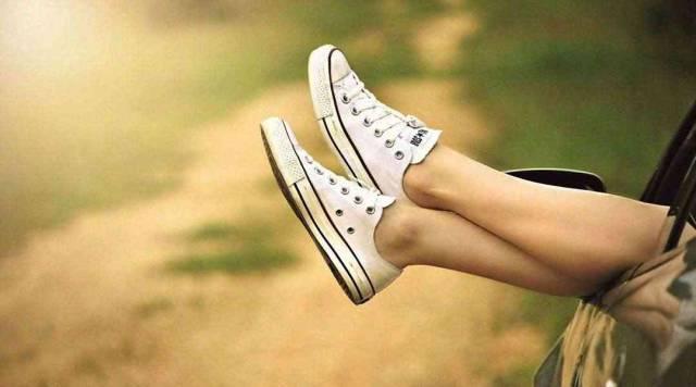 How Moms Create Simple Life Adventures at Home - Teach.Workout.Love