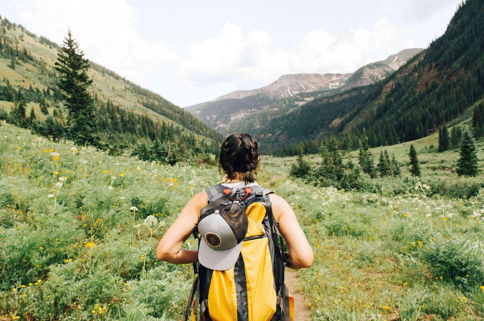 5 Things You Must Keep When Hiking With Your Family | TWL
