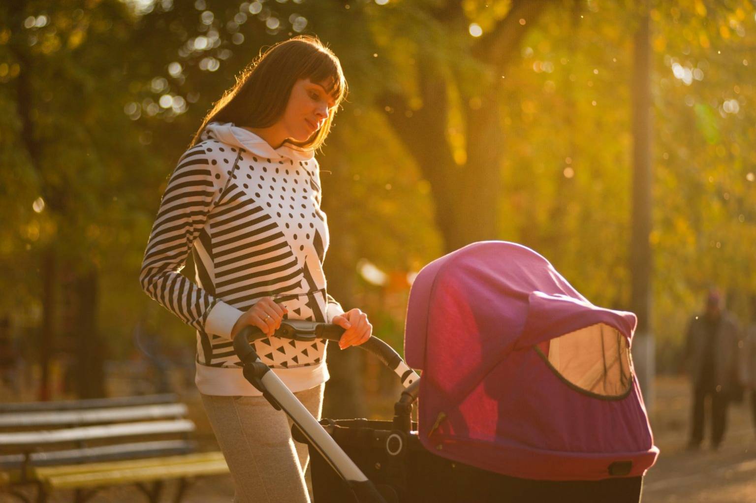 How To Keep Your Baby Safe and Comfortable in a Stroller