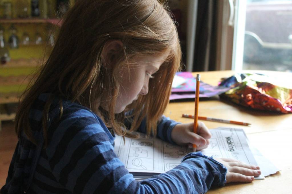 Help Your Kids Using These Easy Homework Tips - Teach.Workout.Love
