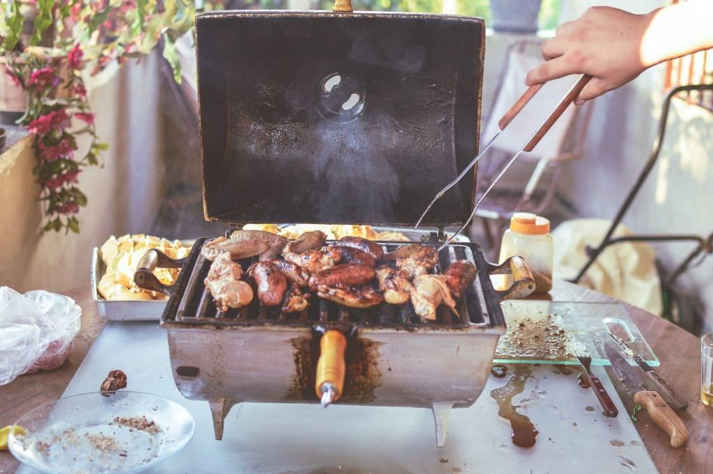 5 Easy & Fun Summer BBQ Ideas for Moms | TWL Working Moms