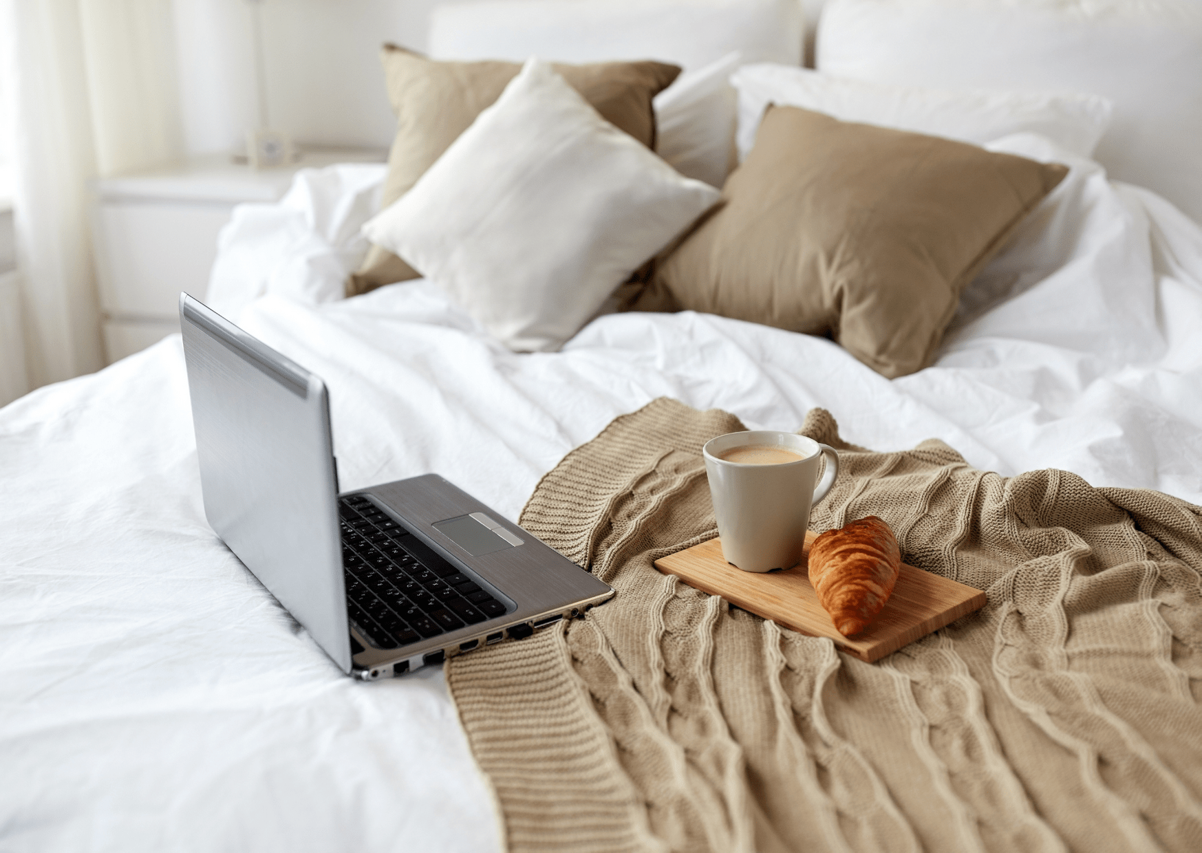 3 Simple Ways to Make Your Home Feel Like Home | TWL Working Moms