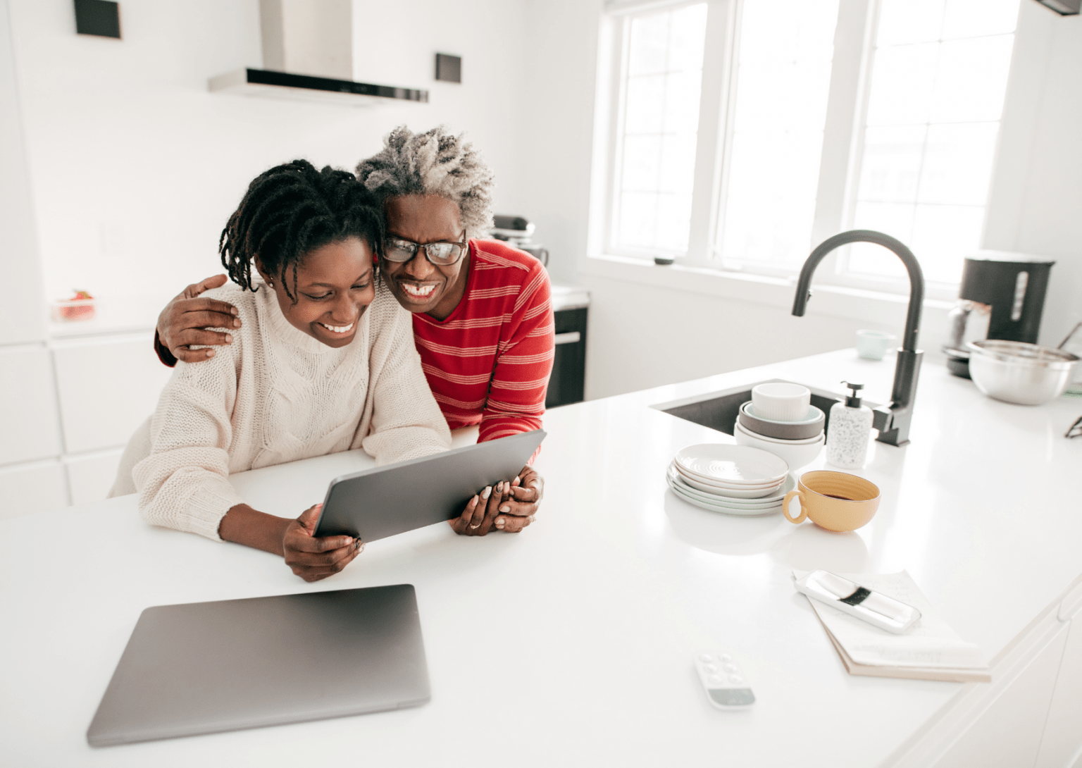 Quick and Easy Ways to Strengthen Your Family | TWL Working Moms