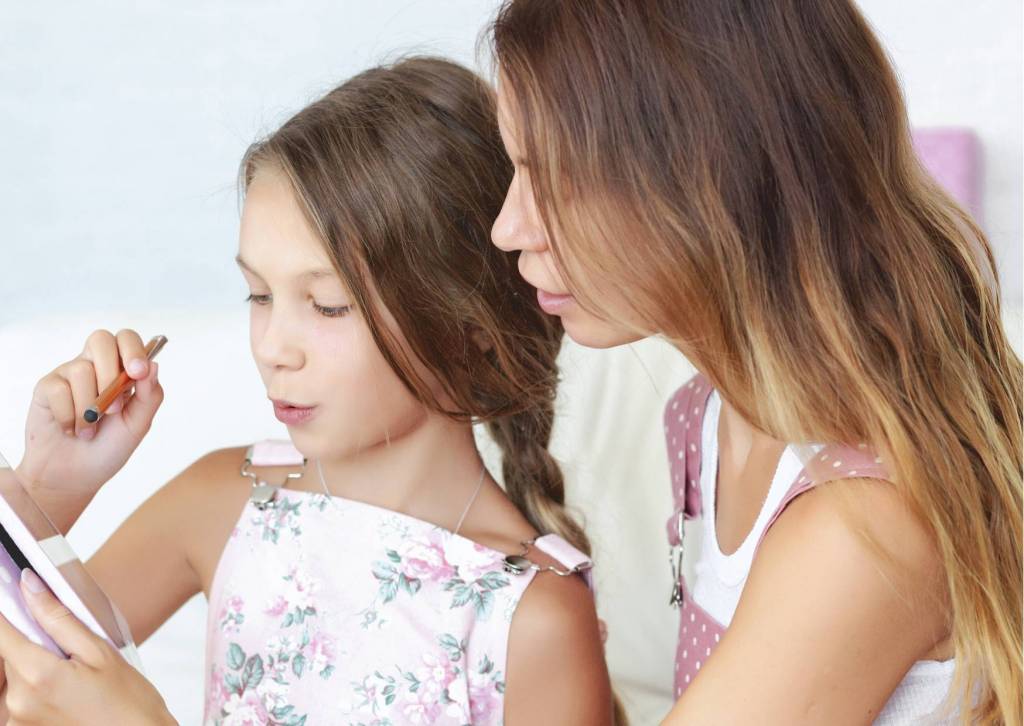 3 Easy Steps to Monitor Your Kid's Screen Time - Teach.Workout.Love