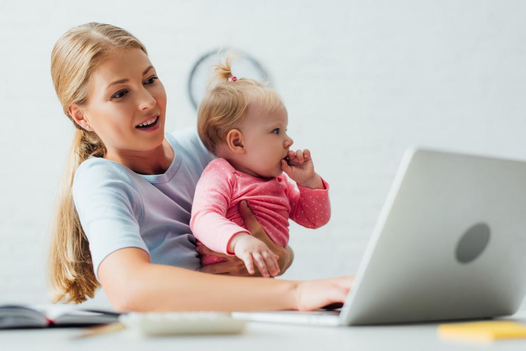 The Working Mom Guide to Hacks for Making Life Easier in 2023