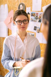 6 Valuable Tips to Follow For an Intern | Working Moms Blog