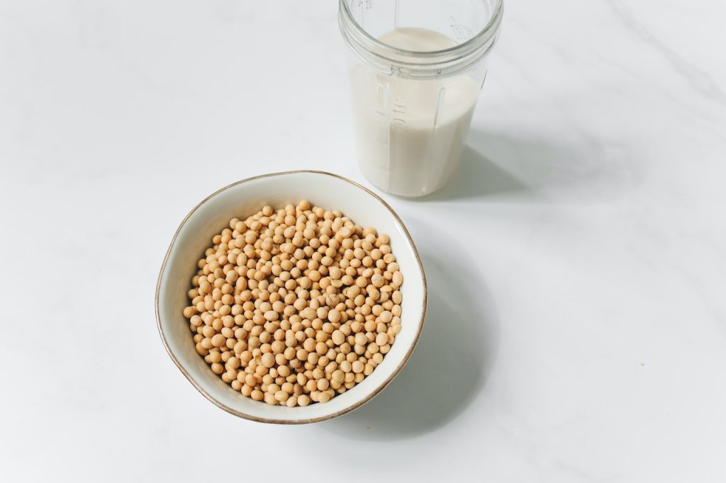 11 Amazing Health Benefits Of Soy | TWL