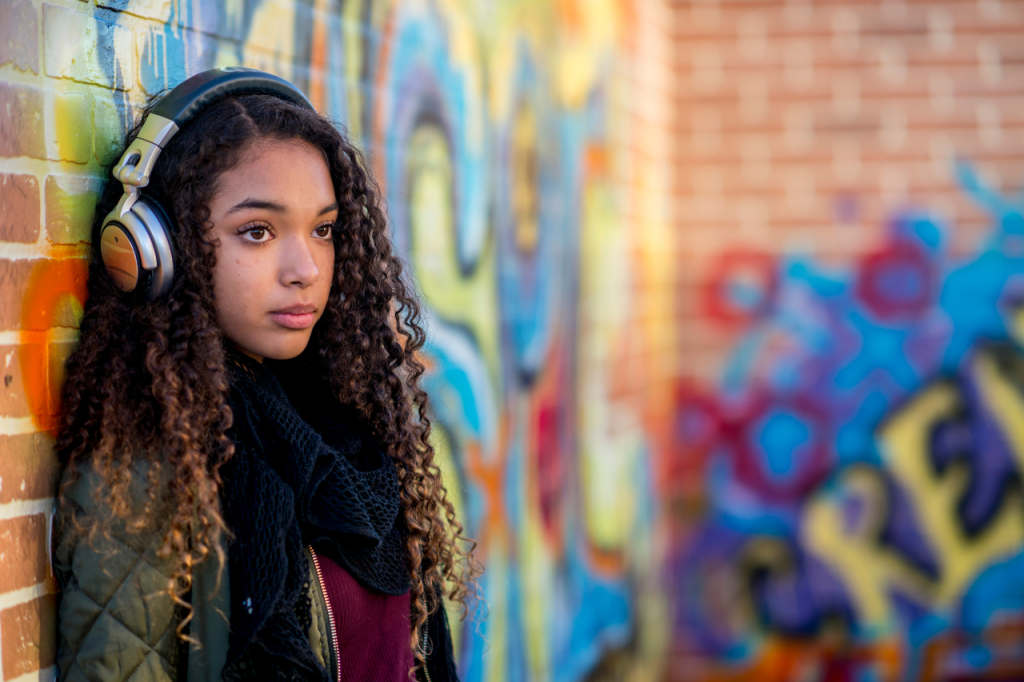 How to Build Resilience in Teenagers and Help Them Thrive Through Life ...